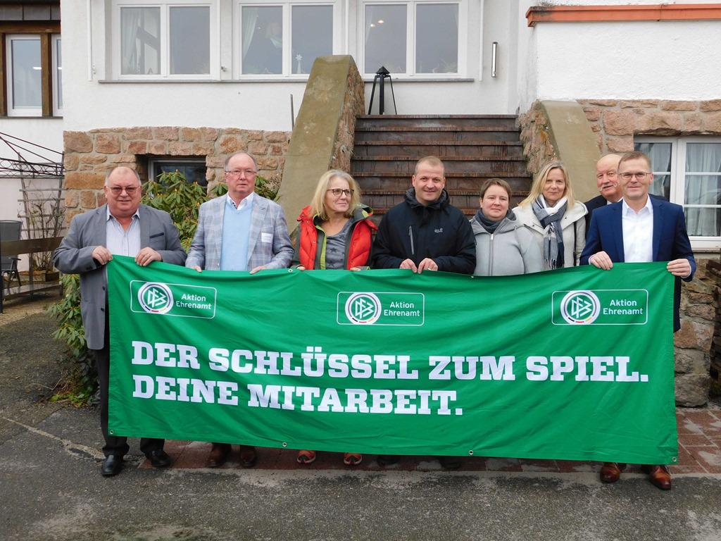 Stephan Maier bei DFB-Aktion zum Ehrenamt geehrt | TuS Oppenau – Fußball